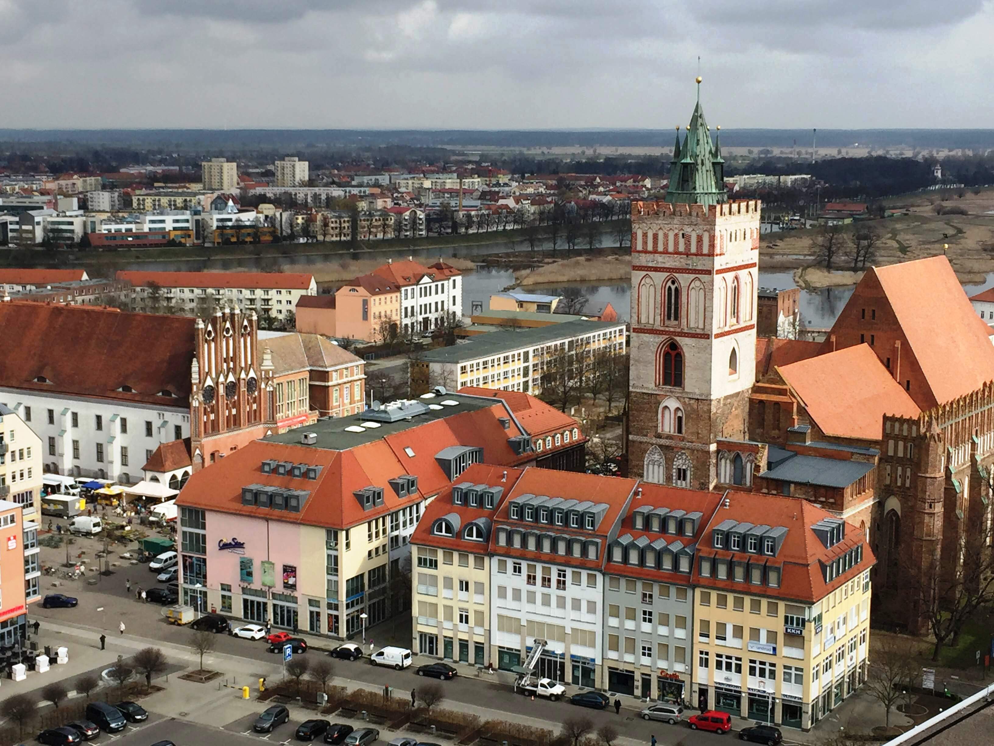 Mit Dem Schiff Auf Der Oder Starten Sie Den Ausflug In Frankfurt Oder